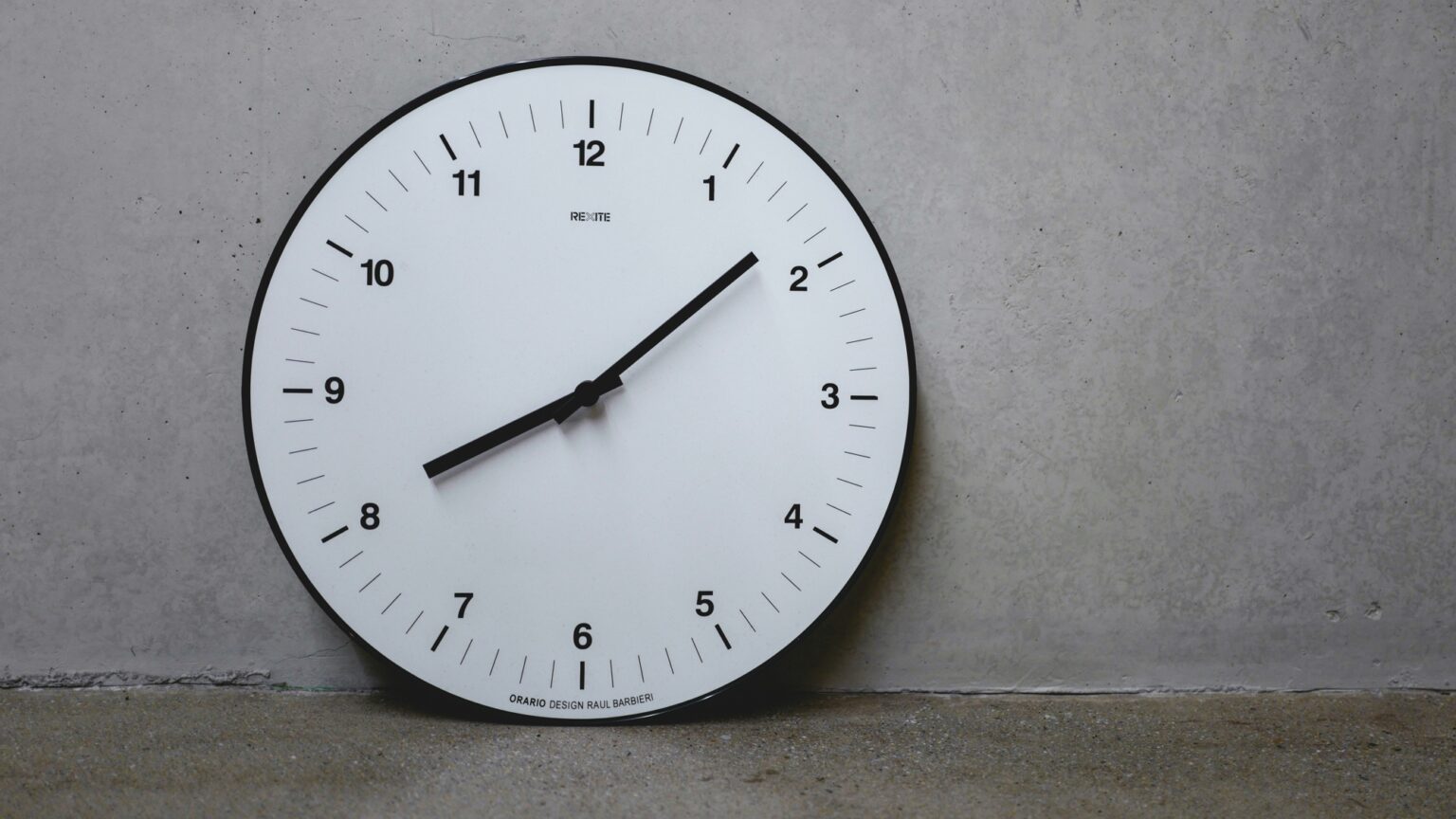 Your circadian rhythm and sleep-wake cycle explained - Ultrahuman